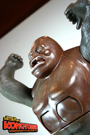 KONGTOBER 3 — 1976 Mego King Kong Against the World